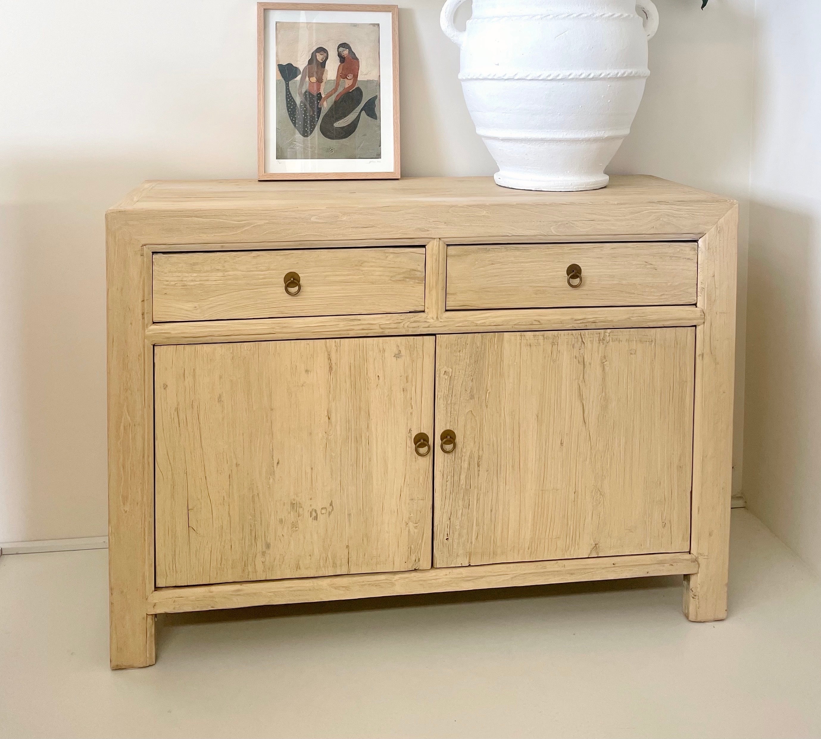 ELM TIMBER 2 DOOR BUFFET – HELLO TRADER