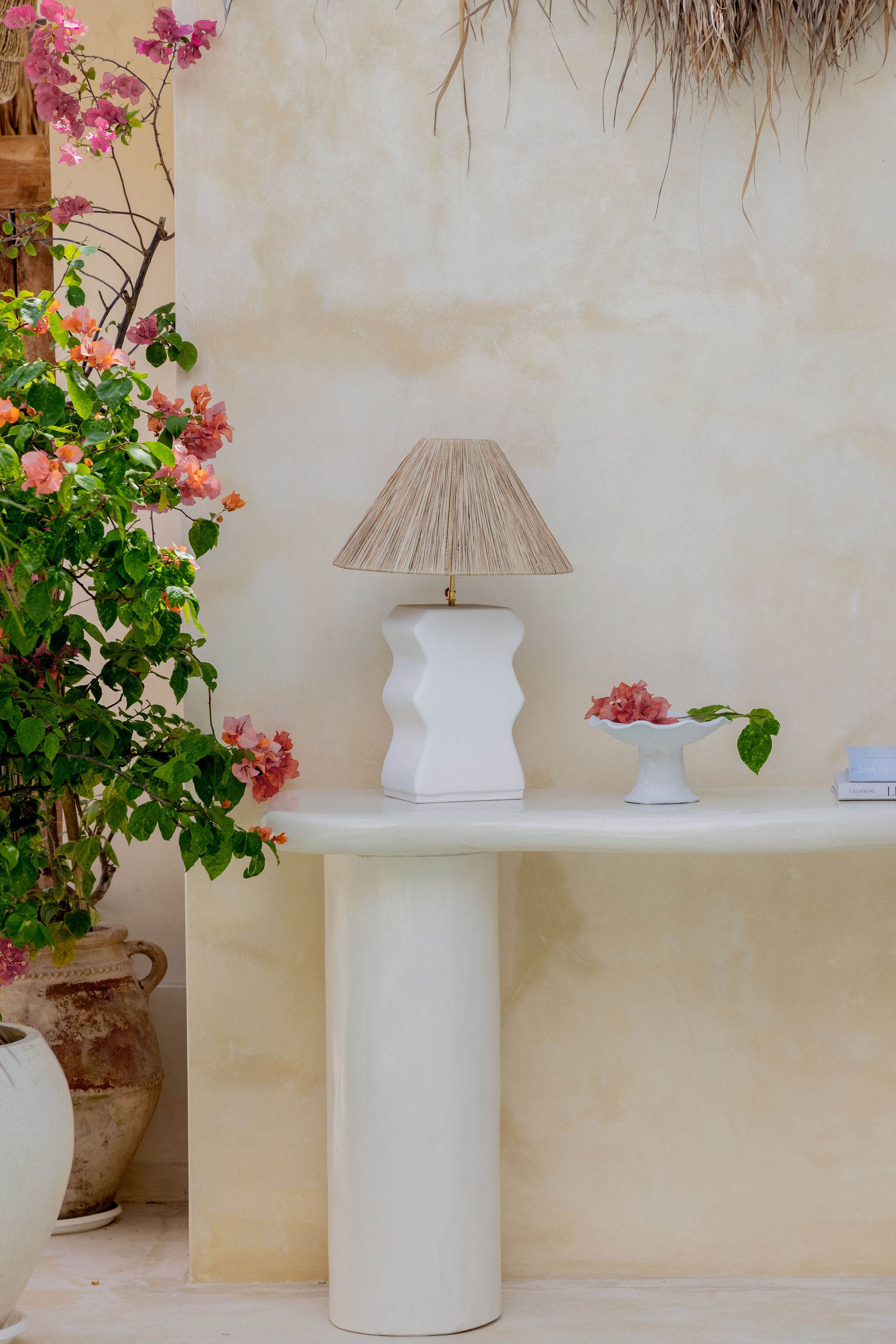 THE WAVY RENDERED TABLE LAMP – HELLO TRADER